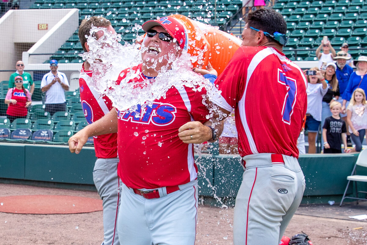 CF squeaks past Miami-Dade 4-3 in comeback win for college baseball ...