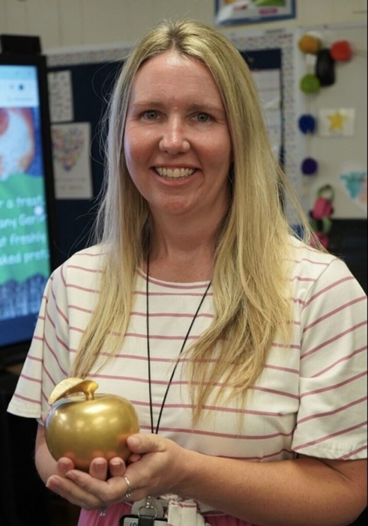 Meet Jennifer Aderholt—a Golden Apple Teacher of the Year finalist ...